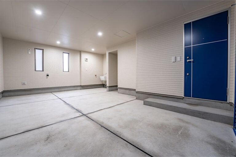 奥行6.1mガレージ＆WIC付きゆったり1LDK｜木更津市中里