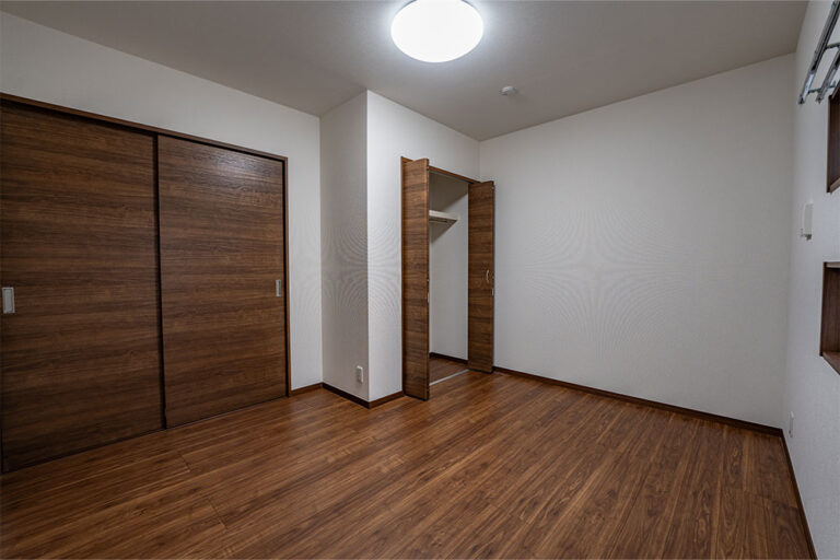 都内電車通勤にも適した1LDK+ガレージ｜北戸田駅 徒歩6分