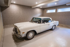 シャッターゲートで閉ざされた穏やかな空間｜茅ヶ崎西IC 900m