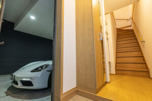 奥行6.6mガレージ＆自然を感じる1LDK｜さいたま見沼IC 1.5km