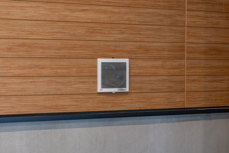 奥行7.0mのゆったりガレージと対面式ワイドキッチン｜川越IC 900m