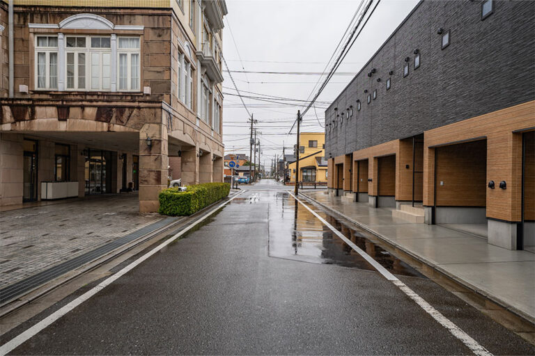 奥行7.0mのゆったりガレージと対面式ワイドキッチン｜川越IC 900m