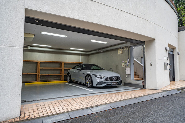 開口幅5.4mガレージ＆5LDKの堂々スペック｜二子玉川駅 徒歩7分