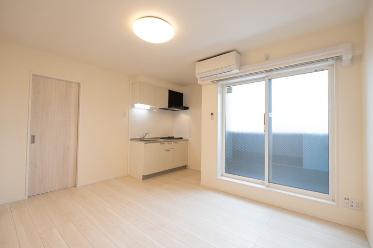 二人暮らしにも適した階段ロフト付き1LDK｜木更津金田IC 1.5km